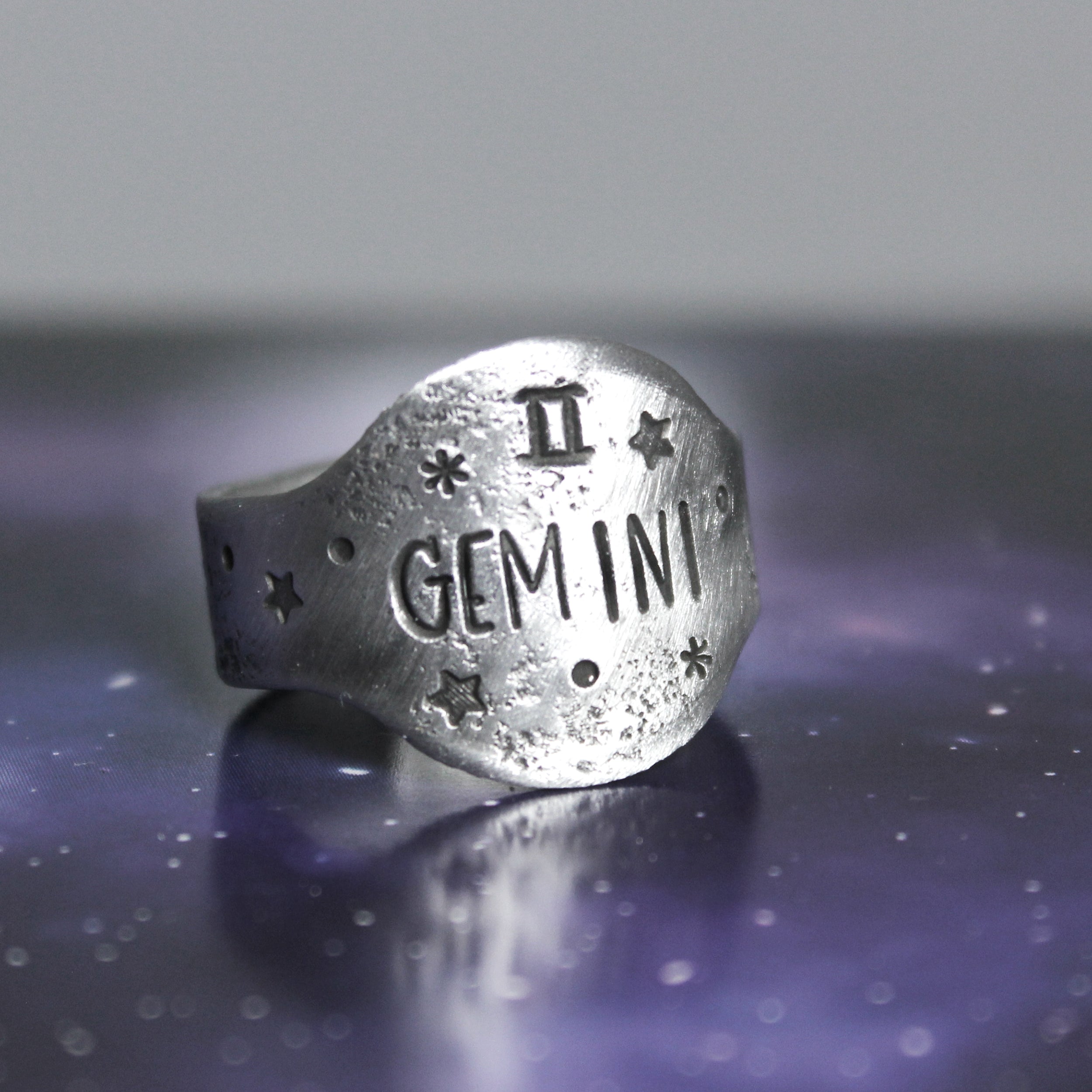 Gemini Zodiac Ring—Connect with Yourself & Shine